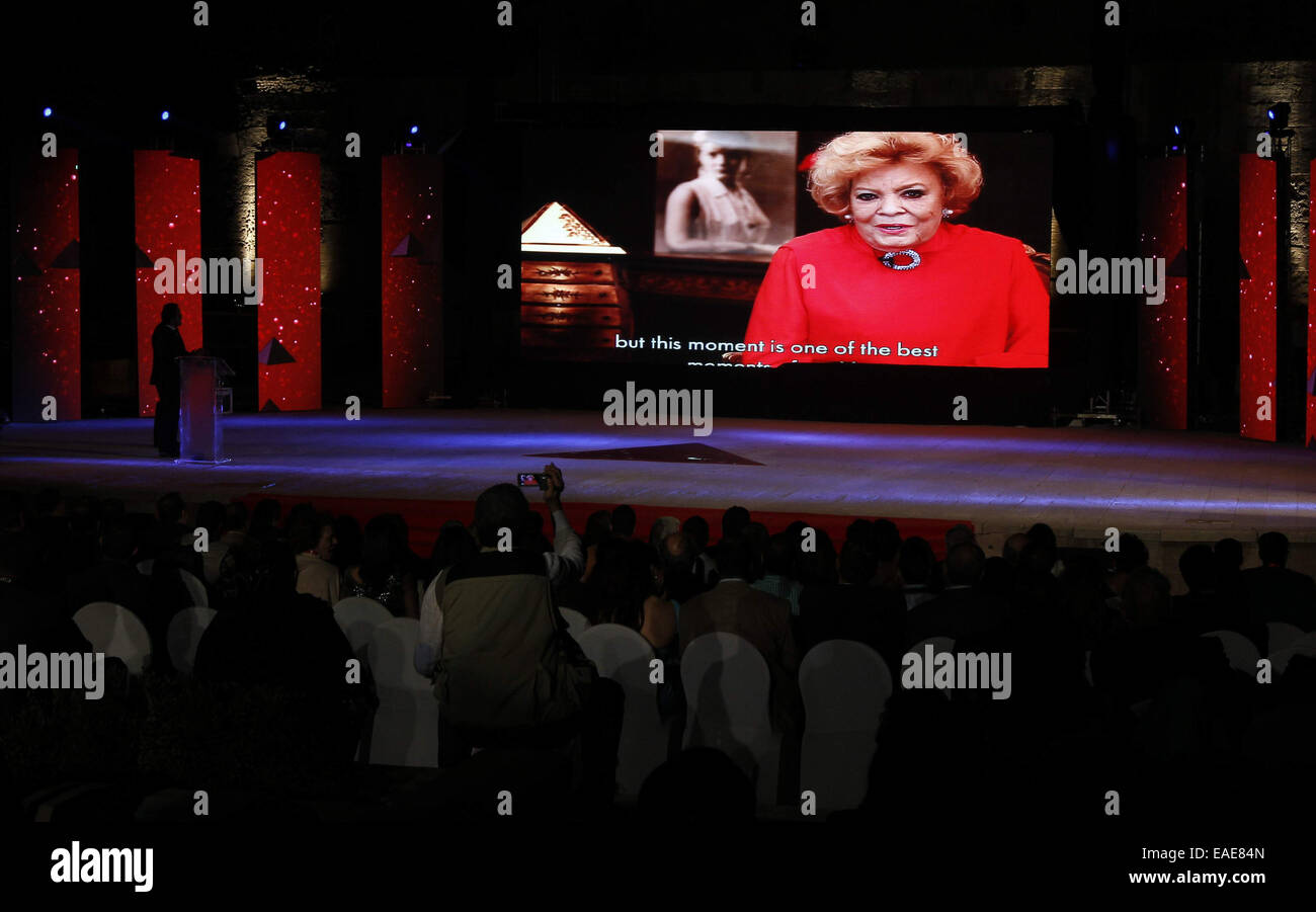 Egyptian actors hi-res stock photography and images - Alamy