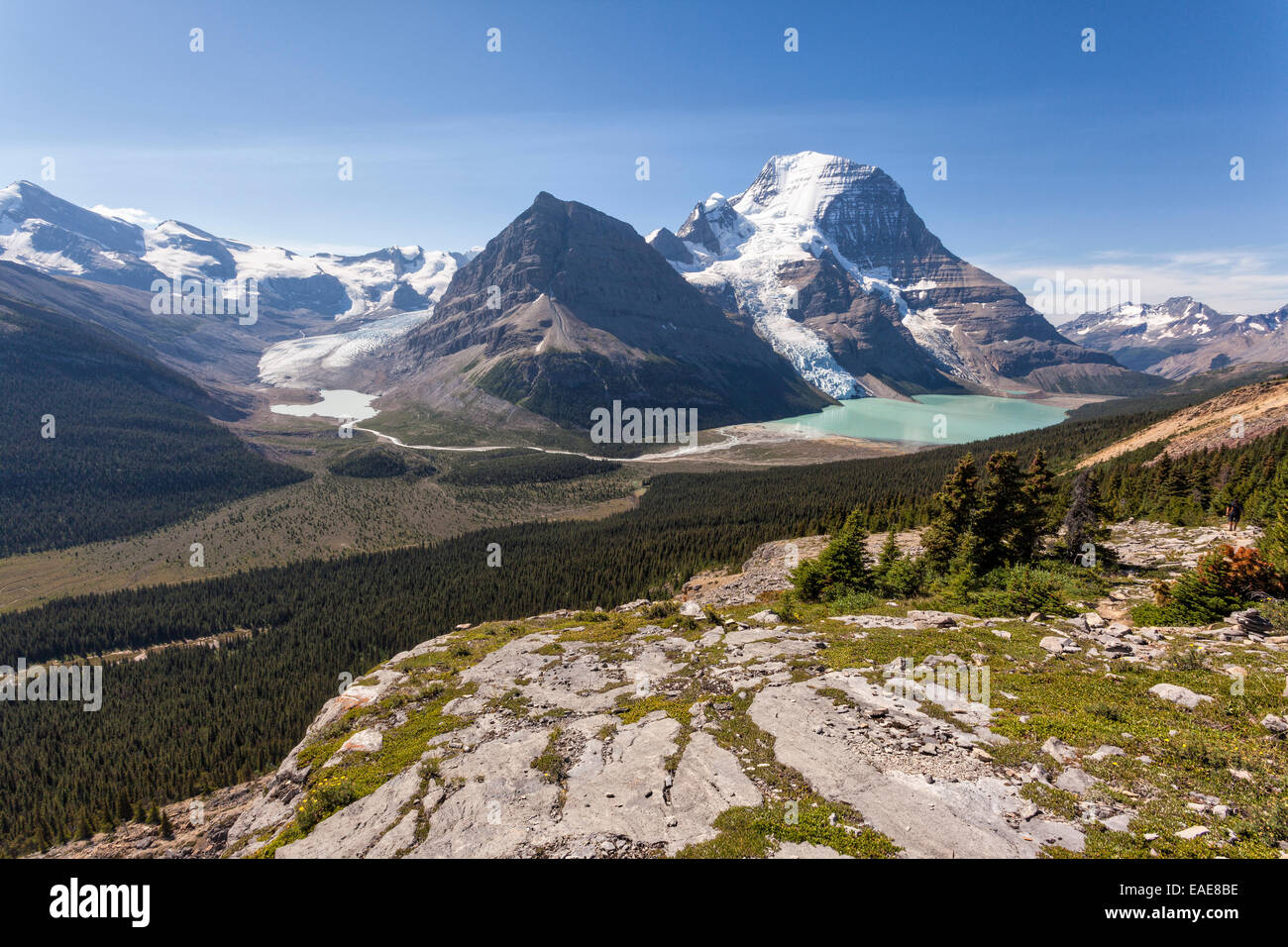 Mount Robson and Berg Lake, Mount Robson Provincial Park, British ...
