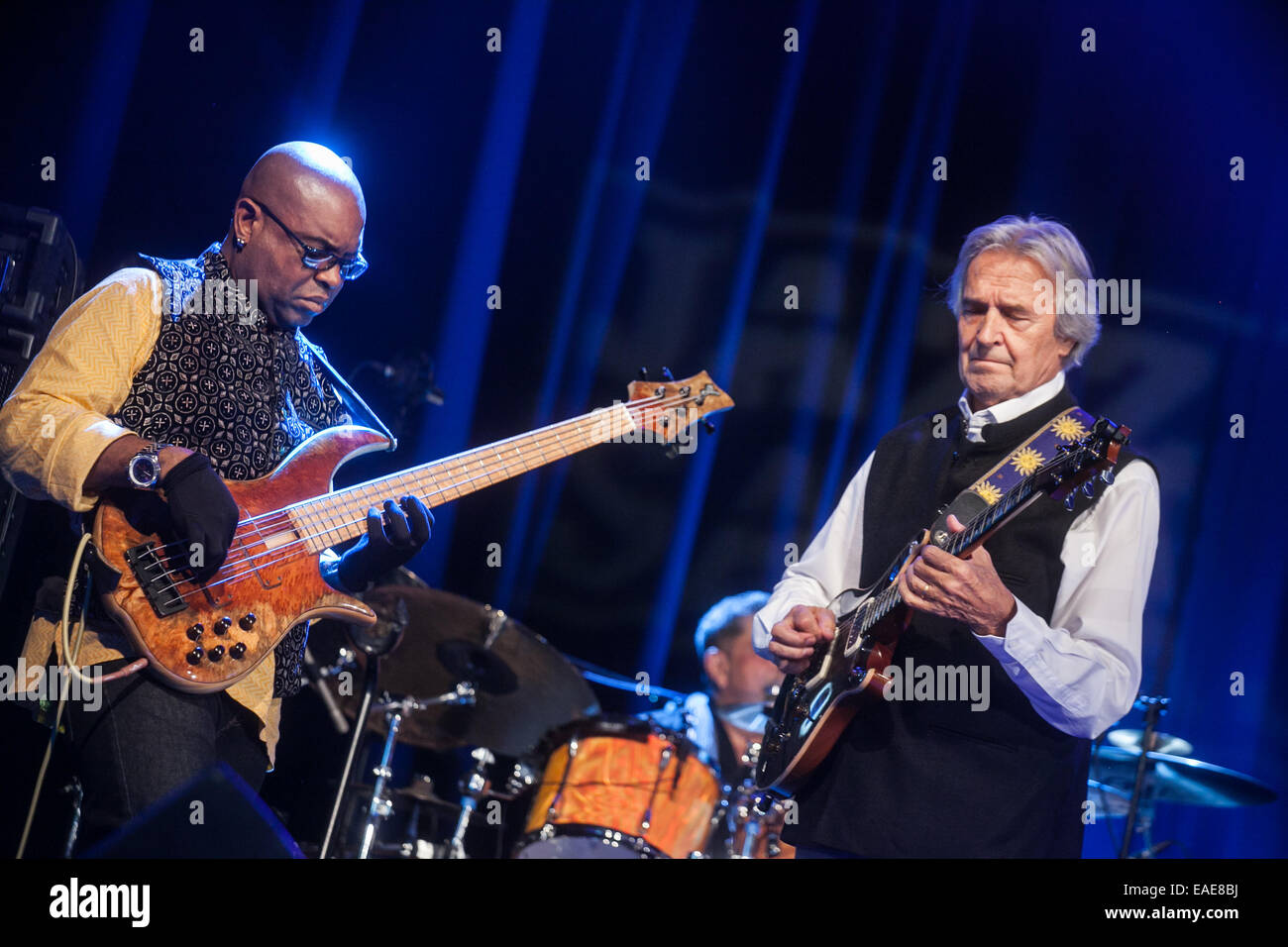 Jazz musician (guitarist) John Mclaughlin performs with the 4th ...