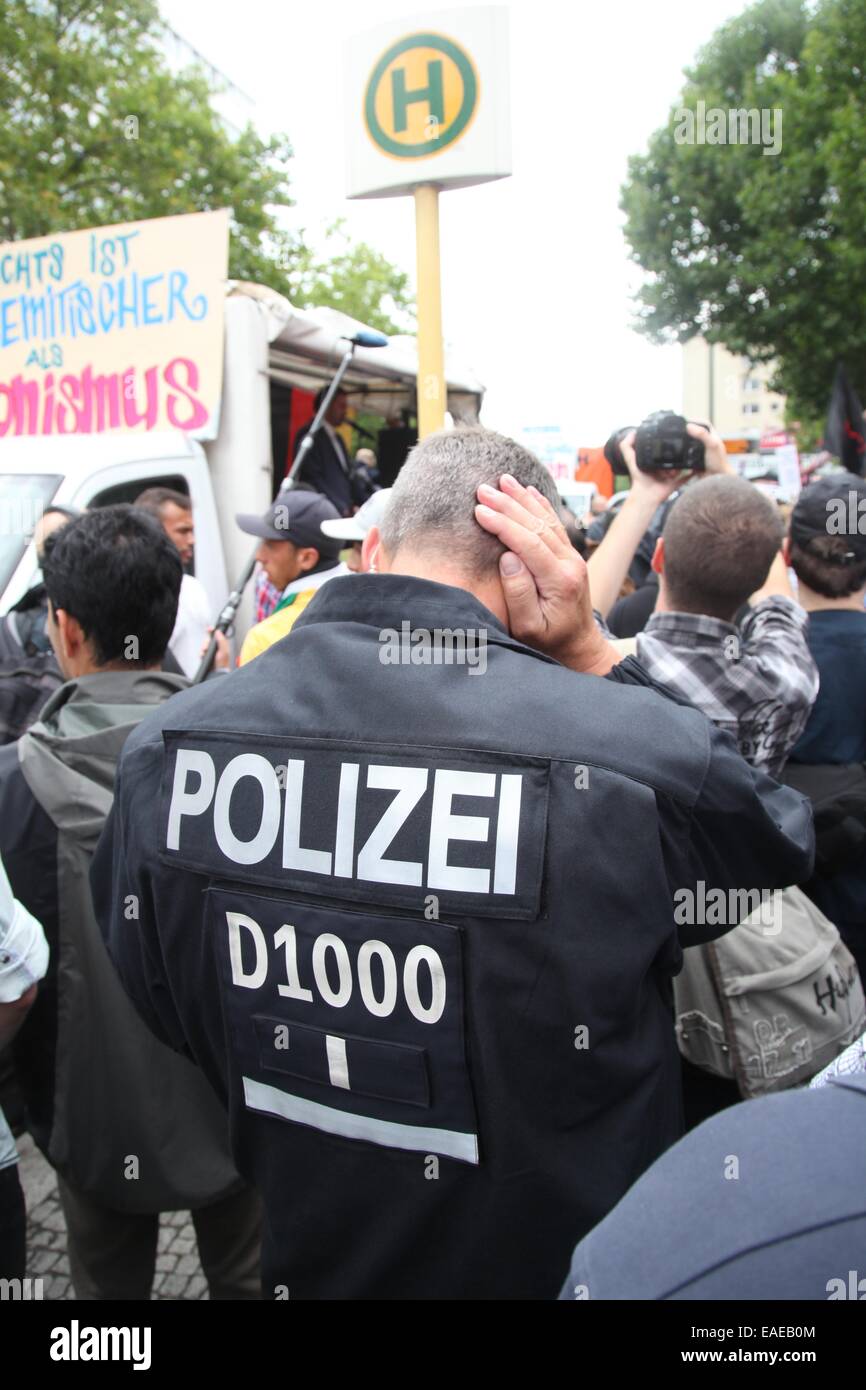 Police On Demonstration Stock Photo - Alamy