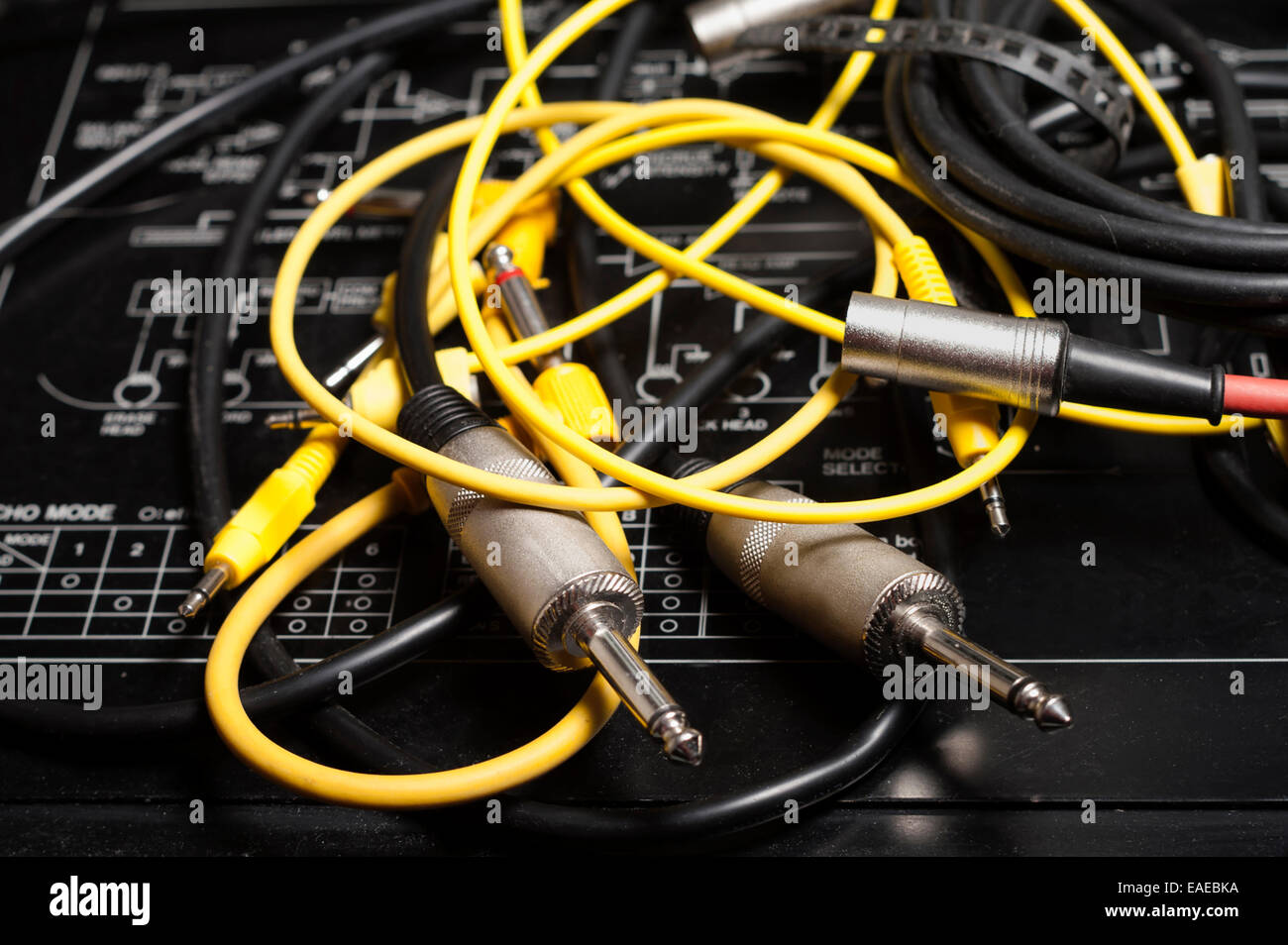 Concert equipment cables hi-res stock photography and images - Alamy