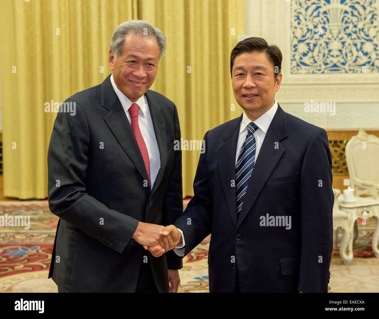 Beijing, China. 13th Nov, 2014. Chinese Vice President Li Yuanchao (R ...