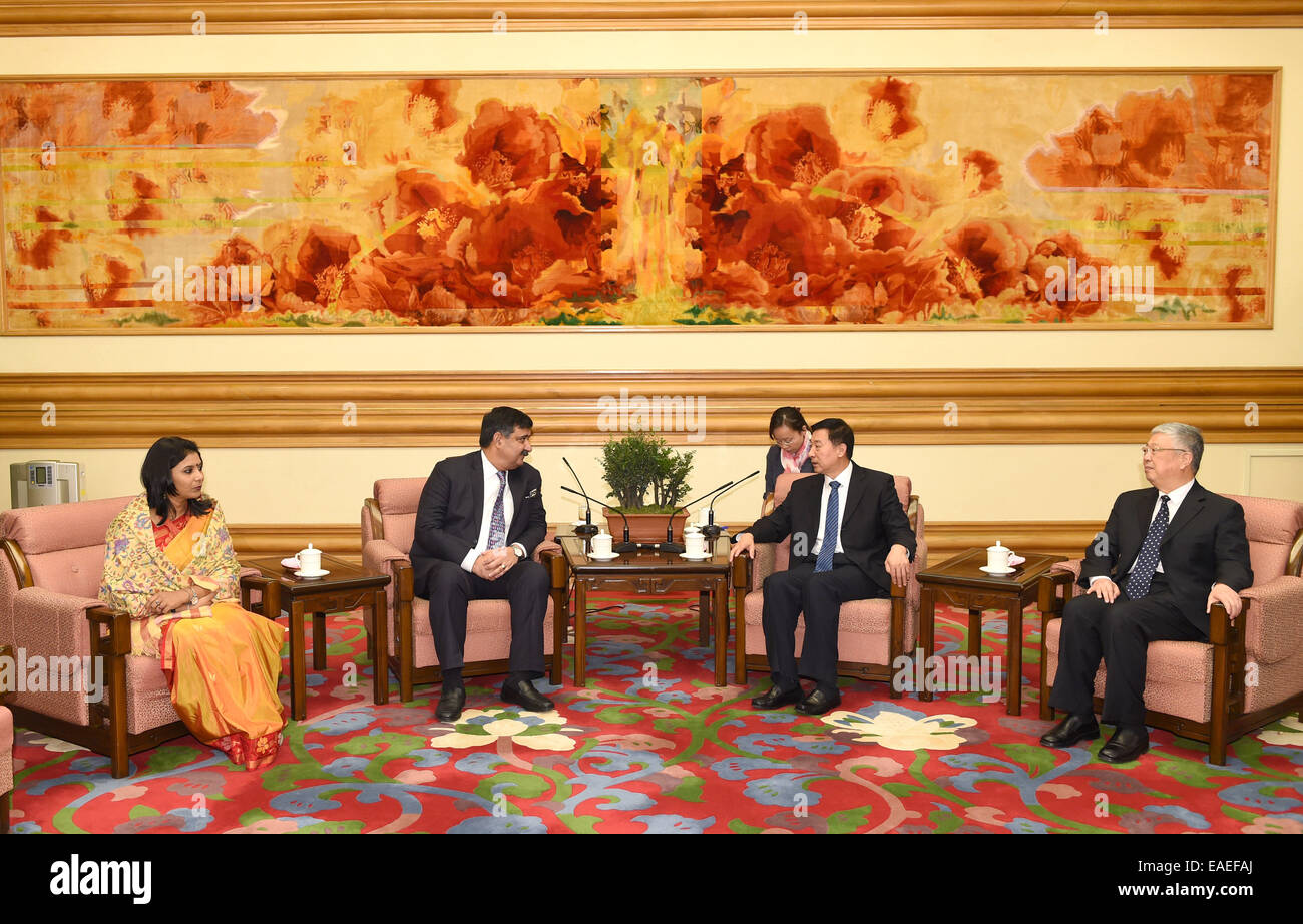 Sos childrens villages international hi-res stock photography and ...