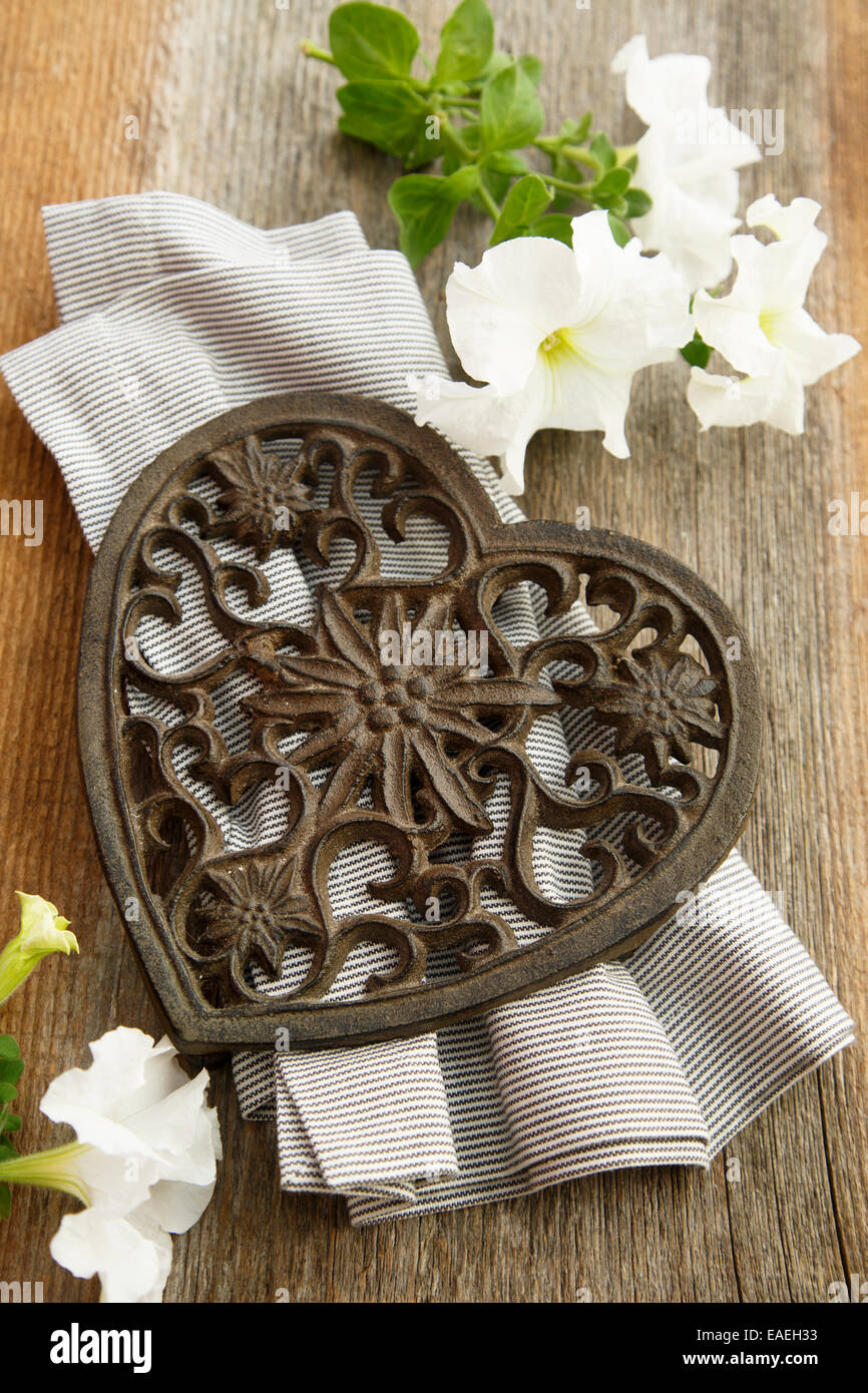Trivet hi-res stock photography and images - Alamy
