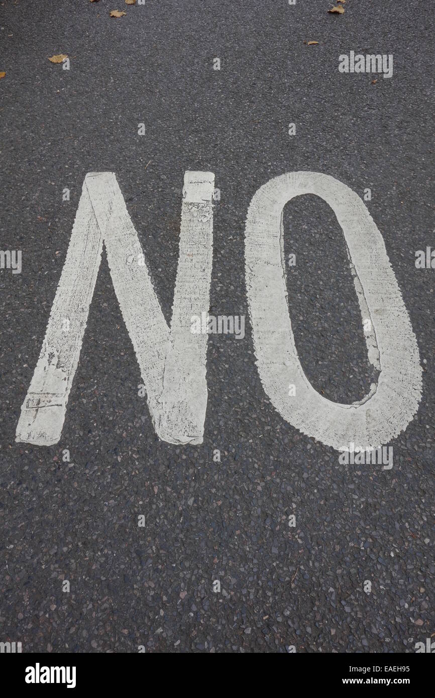 Denial sign hi-res stock photography and images - Alamy