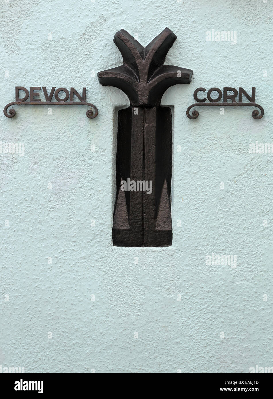 Devon cornwall border hi-res stock photography and images - Alamy