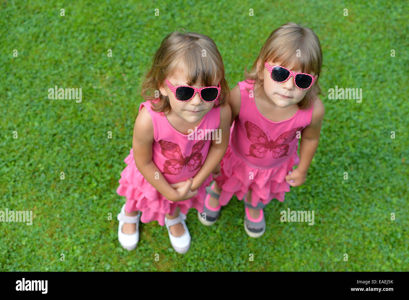 Girls kleid hi-res stock photography and images - Alamy