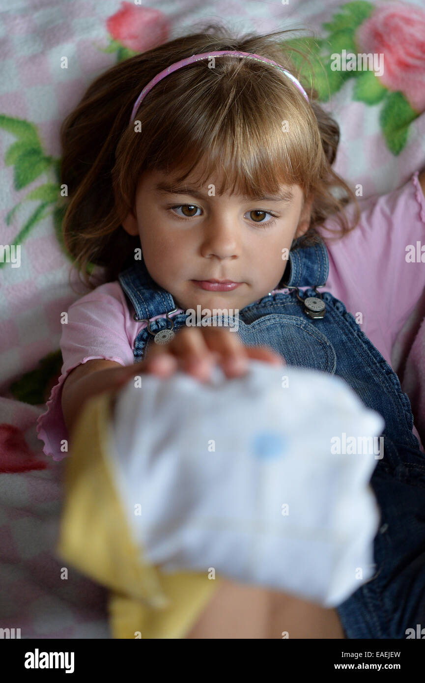 Sick girl Photo: Frank May Stock Photo - Alamy
