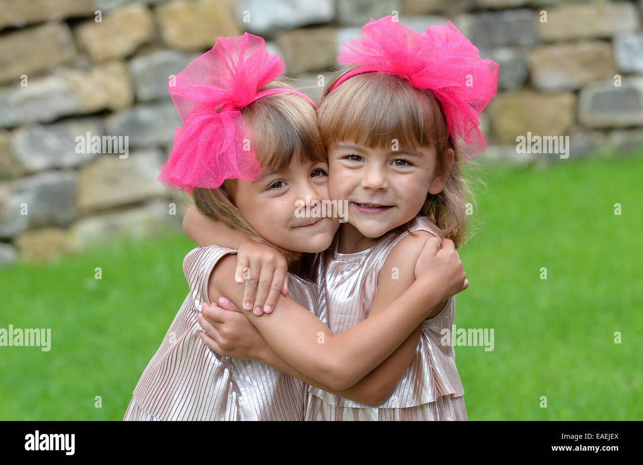 Geschwisterliebe High Resolution Stock Photography and Images - Alamy