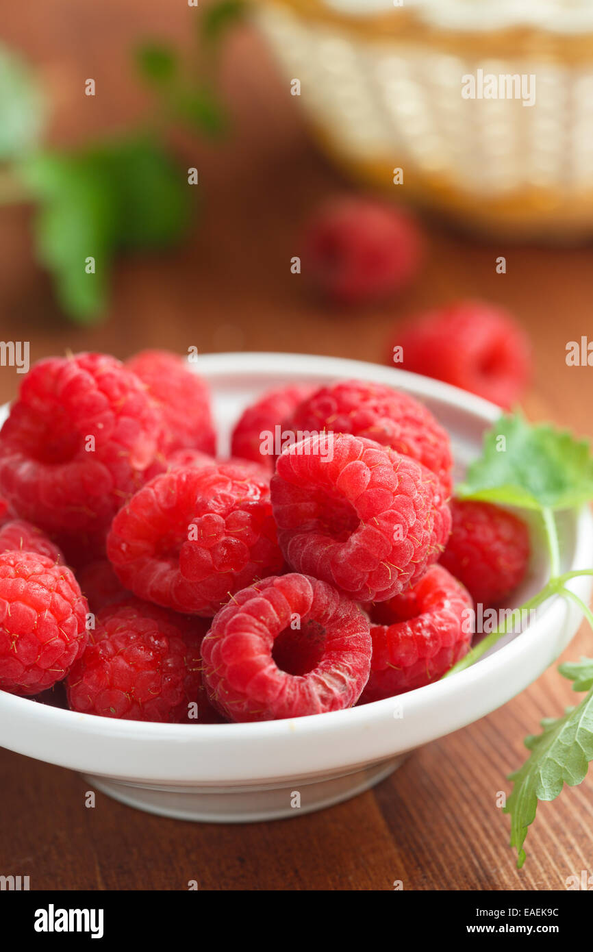Raspberry raspberry raspberry raspberry basket hi-res stock photography ...