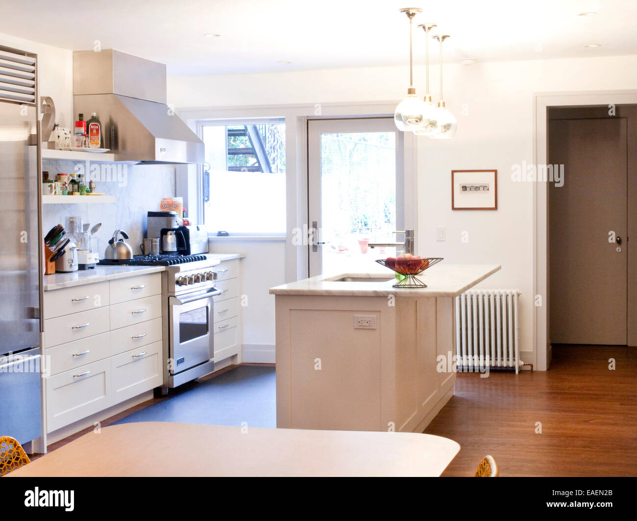 Kitchen hi-res stock photography and images - Alamy