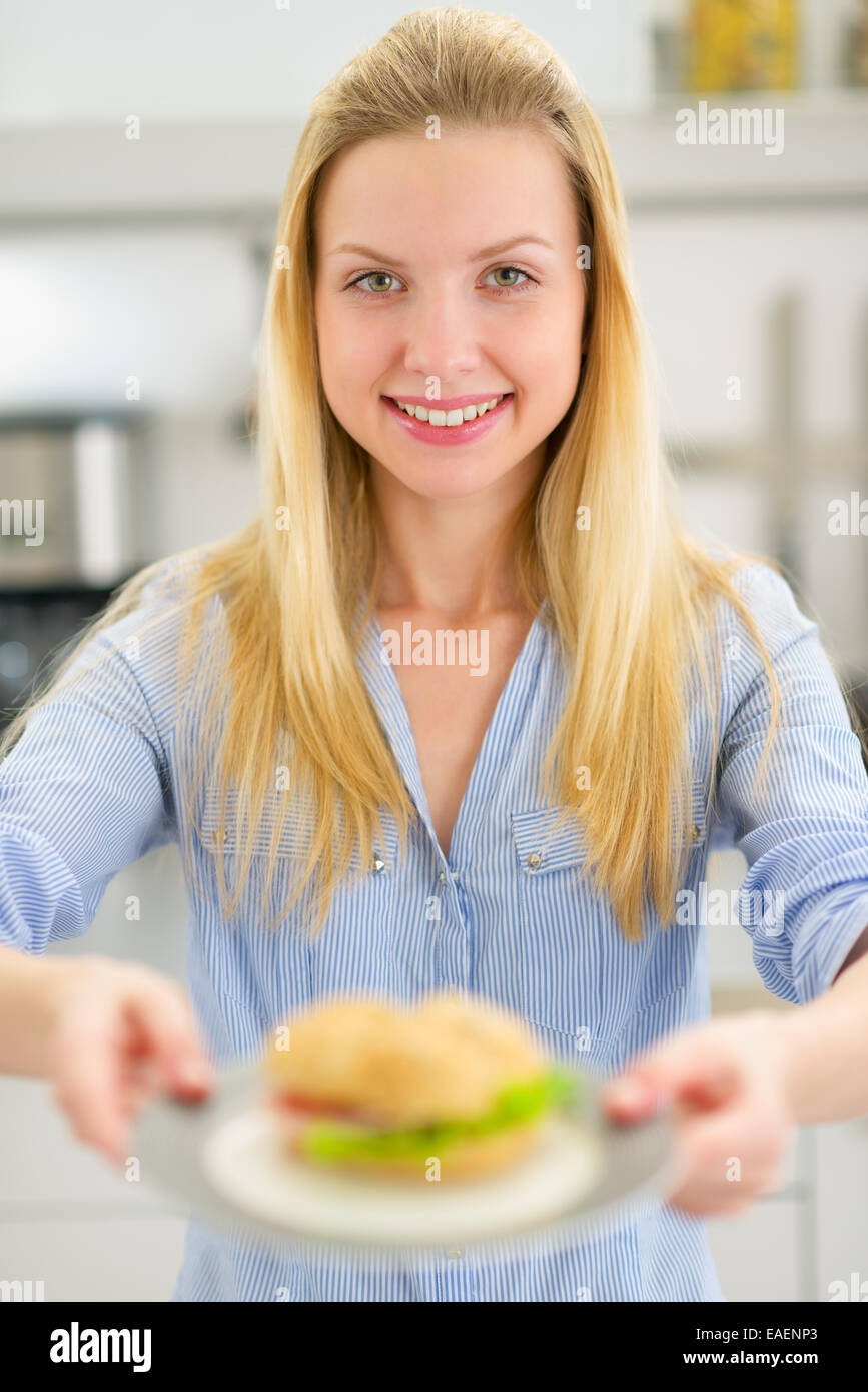 Eat sandwich teen girl hi-res stock photography and images - Alamy
