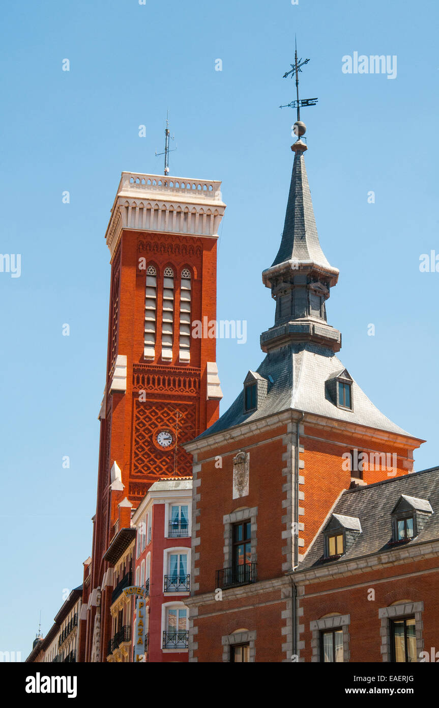 Santa Cruz Palace and tower of Santa Cruz church. Madrid, Spain Stock ...