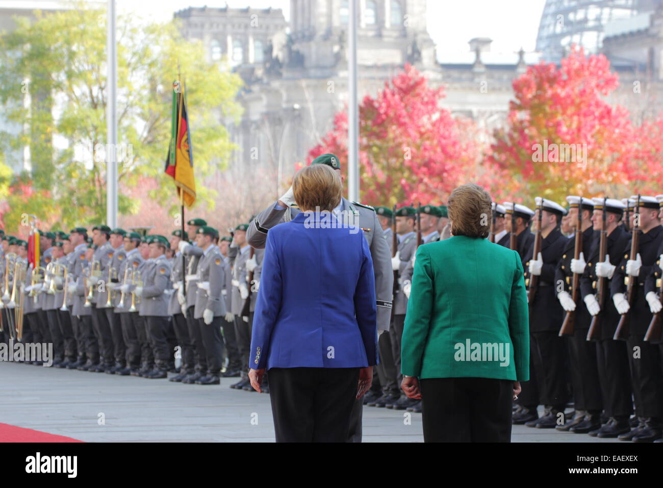 Angela Merkel and Michelle Bachelet receive military honors during ...
