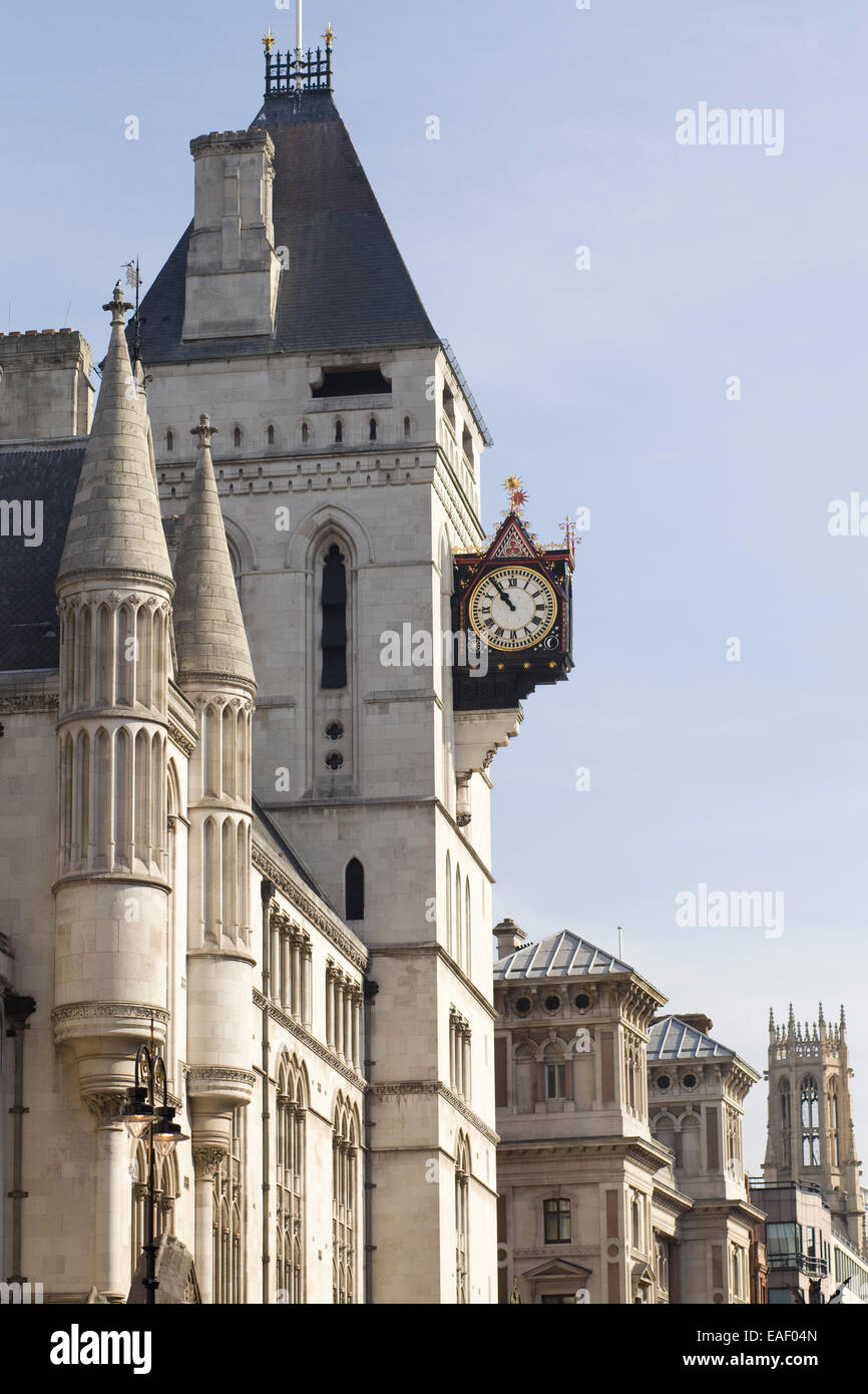 Front facade of the Royal Courts of Justice London Stock Photo - Alamy