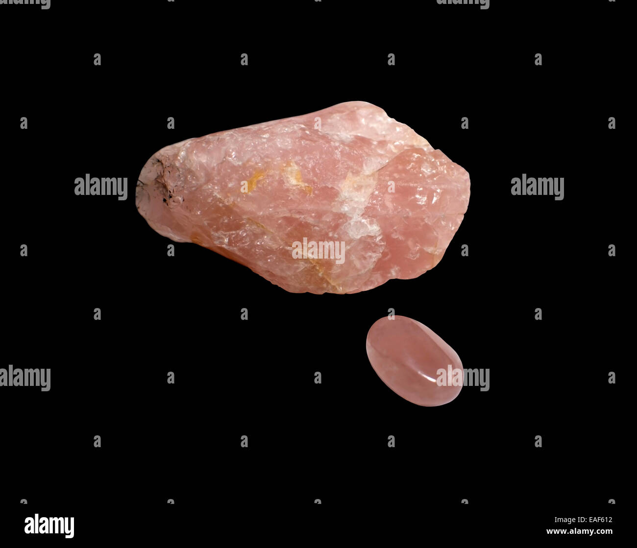 Quartz pebble hi-res stock photography and images - Alamy