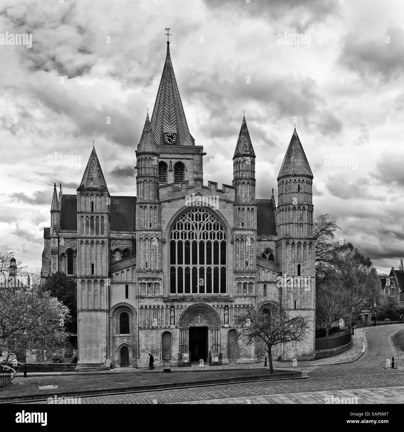 Rochester Cathedral (Cathedral Church of Christ and the Blessed Virgin ...