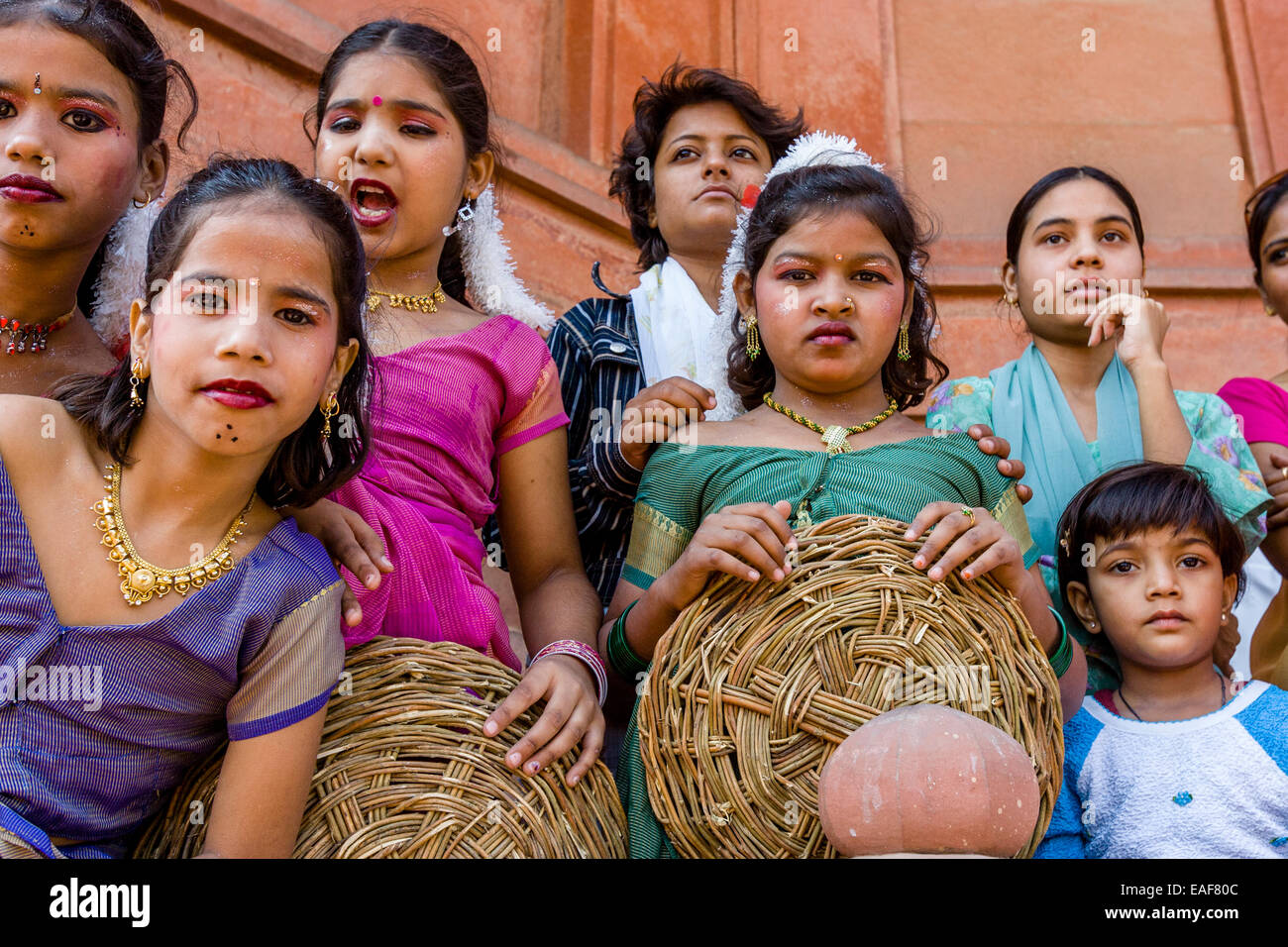 Indian dance agra hi-res stock photography and images - Alamy
