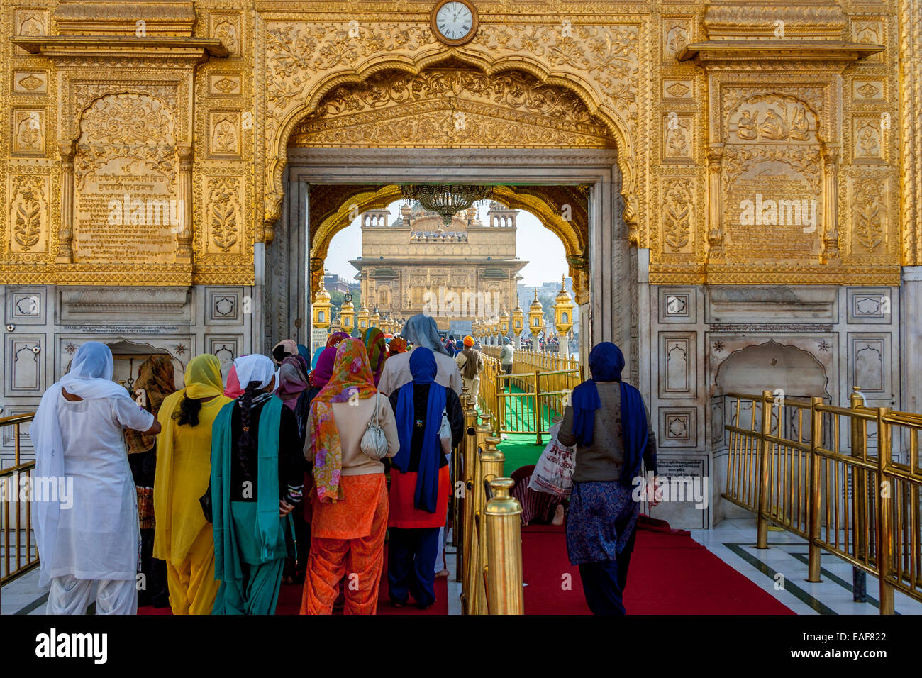 Sikh women hi-res stock photography and images - Alamy
