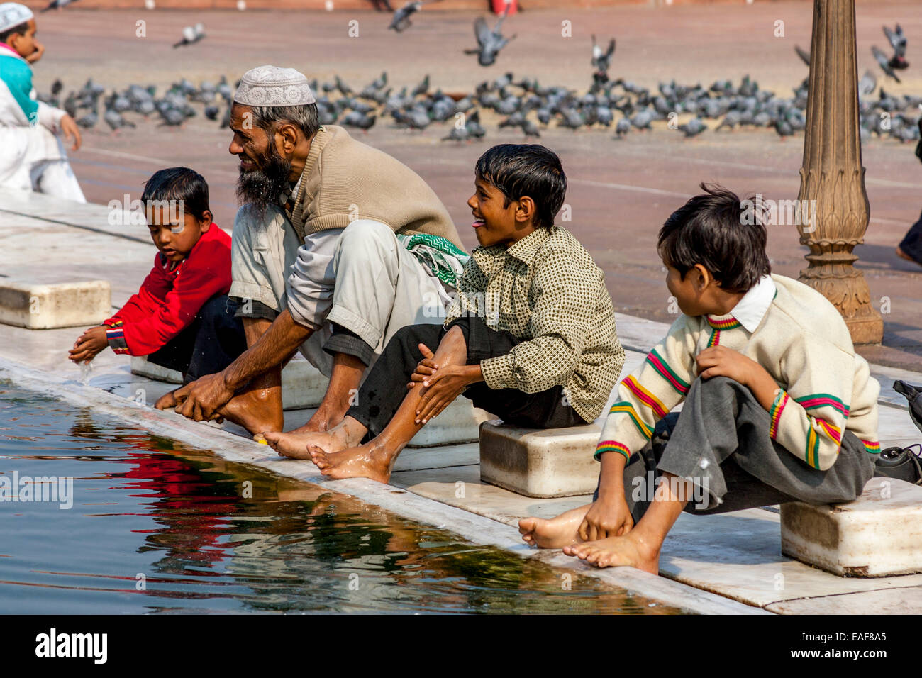 Children jama masjid mosque old hi-res stock photography and images - Alamy