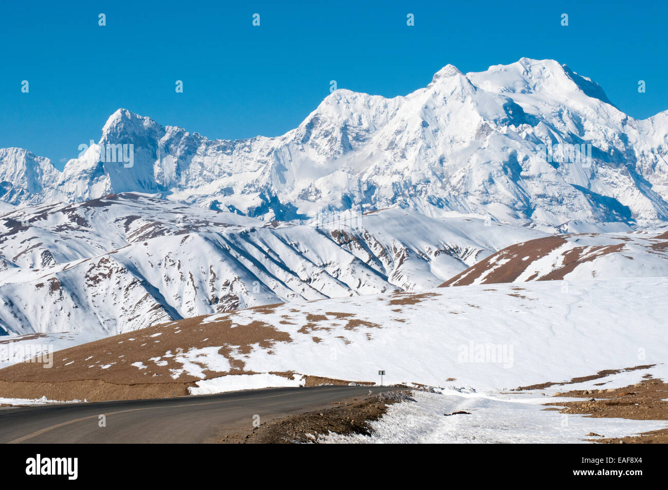 The friendship highway hi-res stock photography and images - Alamy