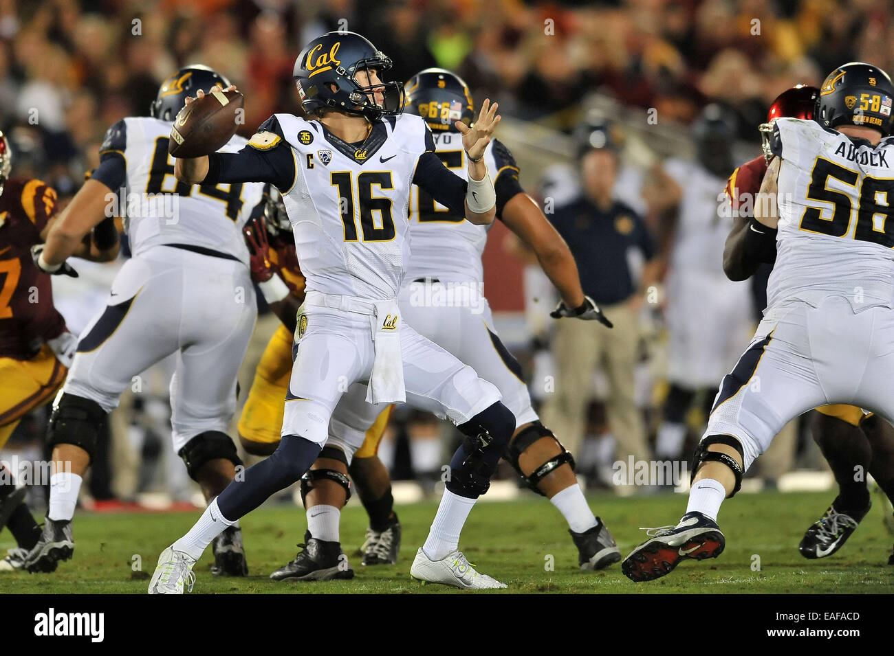 Los Angeles, CA, USA. 13th Nov, 2014. California Golden Bears ...