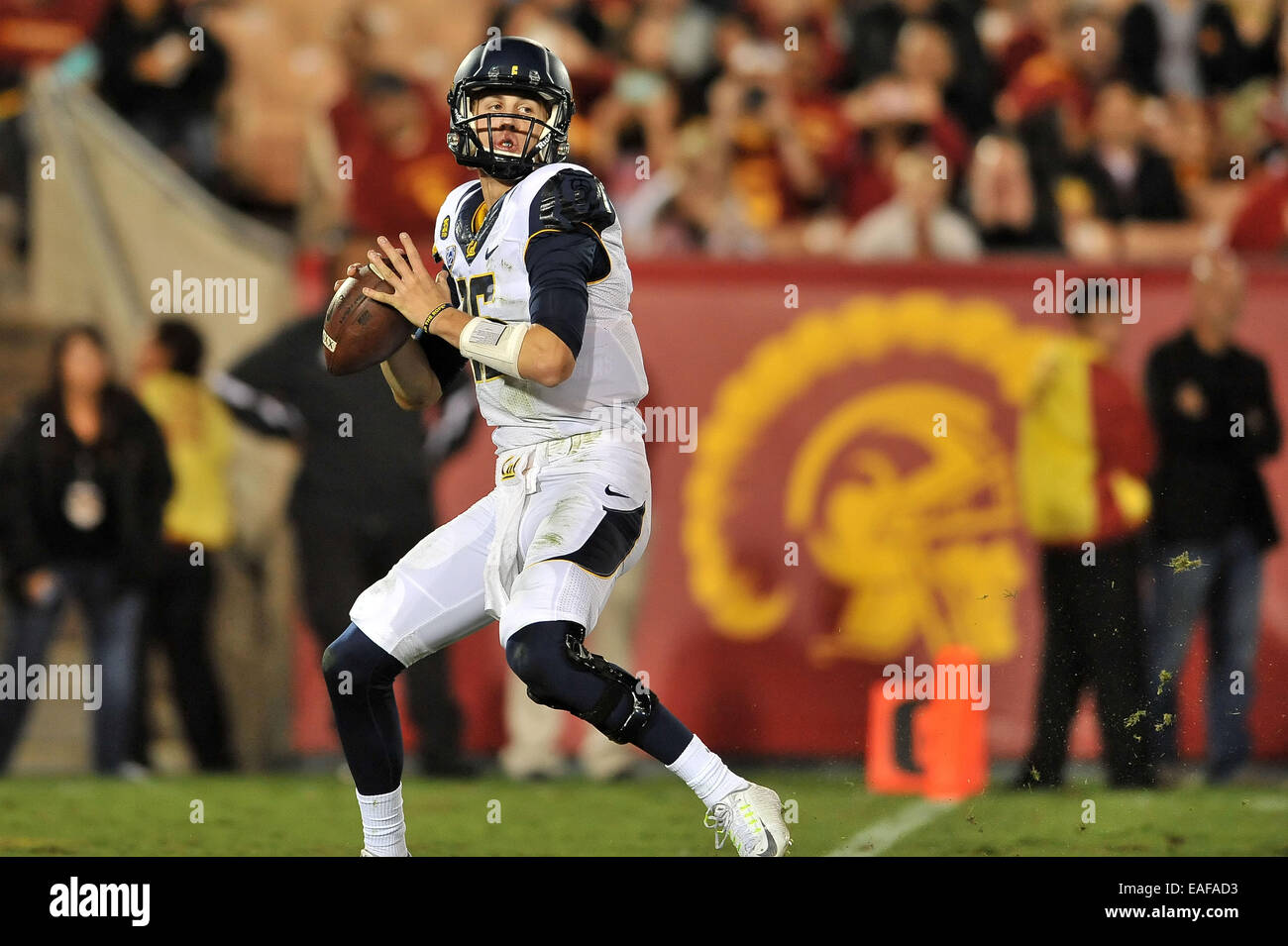Los Angeles, CA, USA. 13th Nov, 2014. California Golden Bears ...
