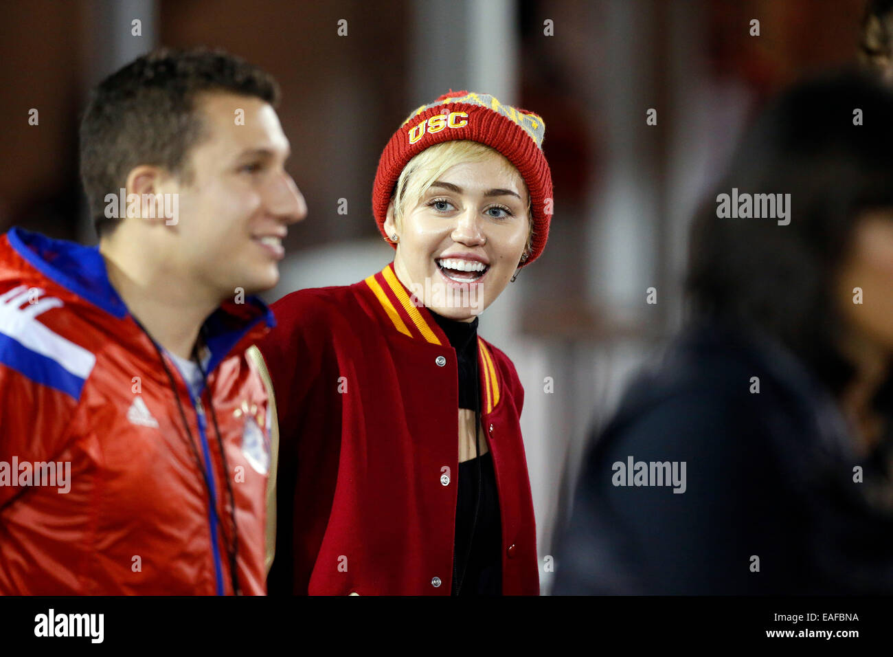 Los Angeles, California, USA. 13th Nov, 2014. Singer Miley Cyrus in ...