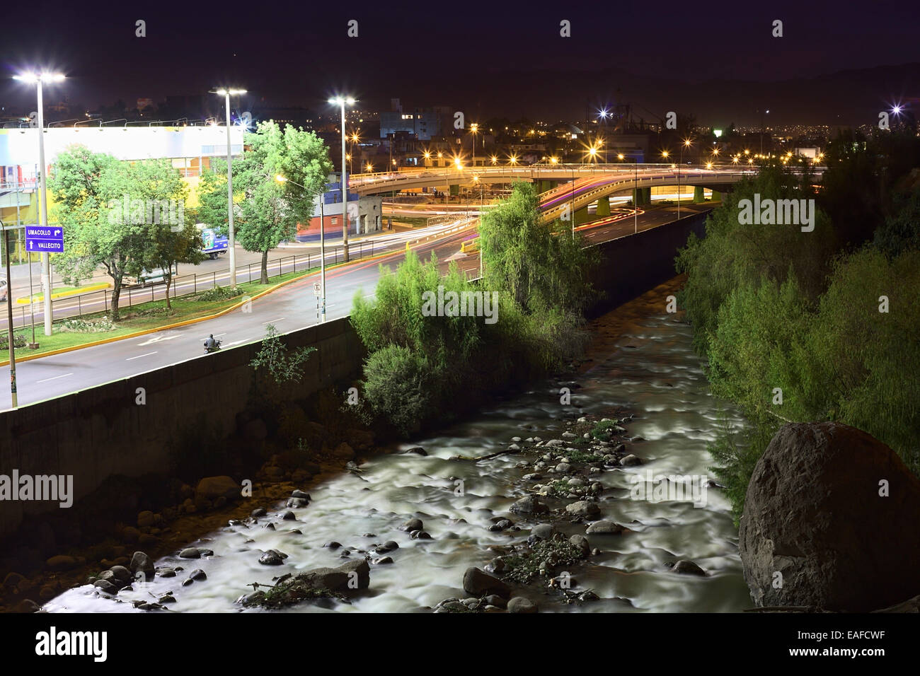 View of the Chili River, La Marina street and Quinones bridge ...