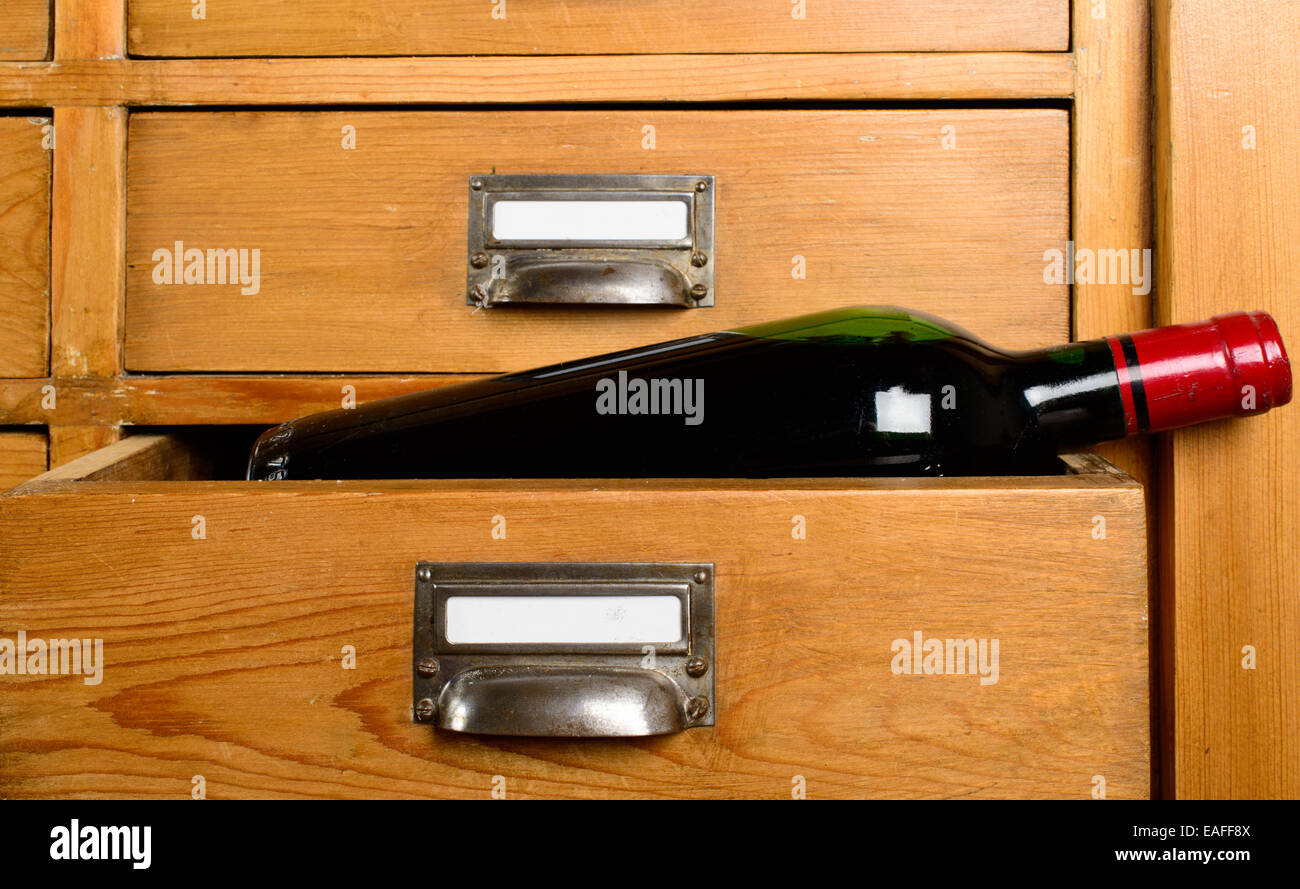 Drawer alcohol hi-res stock photography and images - Alamy