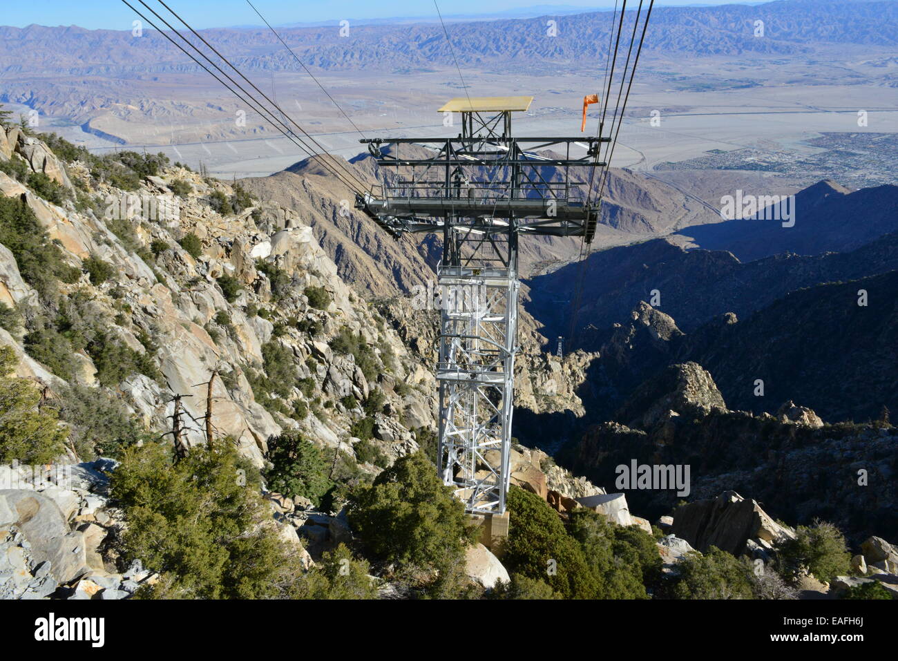 Palm Springs, Aerial Tramway in Palm Springs Stock Photo - Alamy