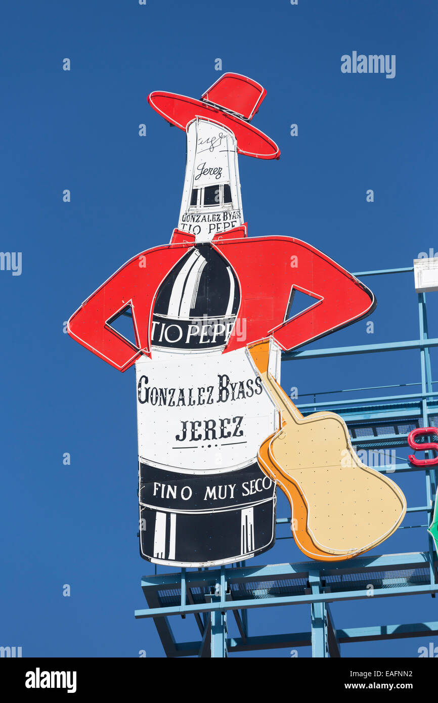 Spain, Madrid, Puerta del Sol, the Tio Pepe signage Stock Photo - Alamy