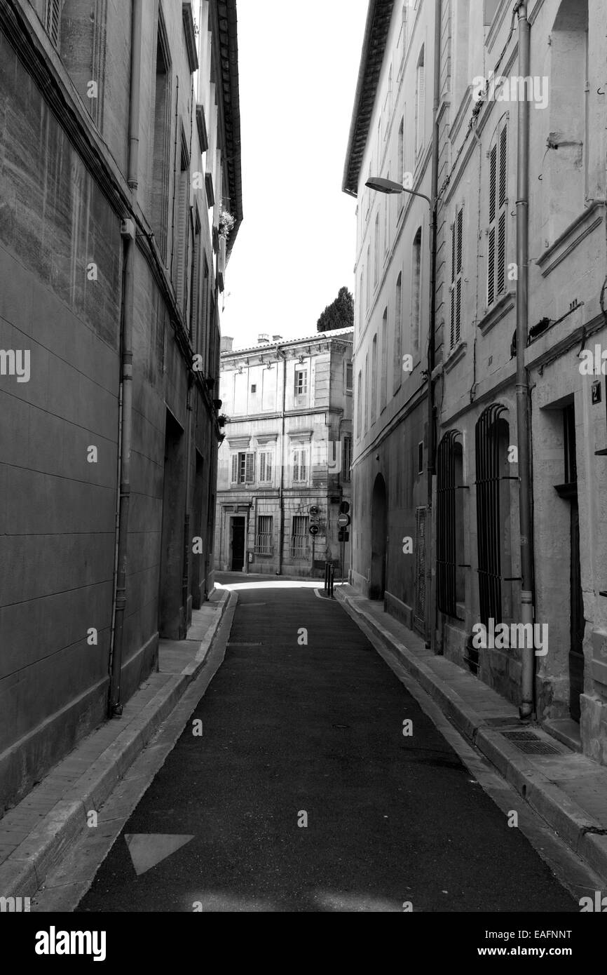 Avignon street in old city, Vaucluse department, Provence-Alpes-Côte d ...
