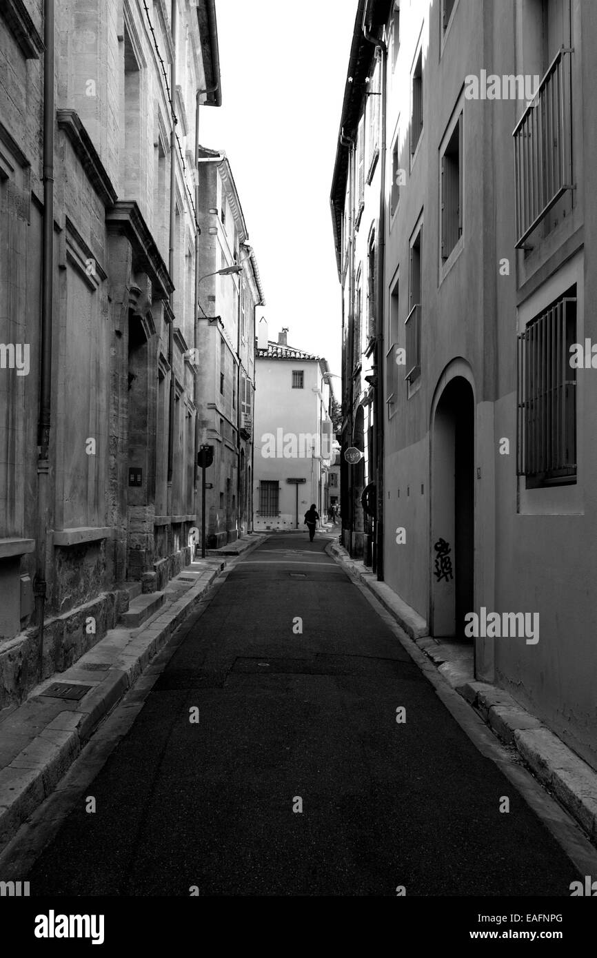 Avignon street in old city, Vaucluse department, Provence-Alpes-Côte d ...