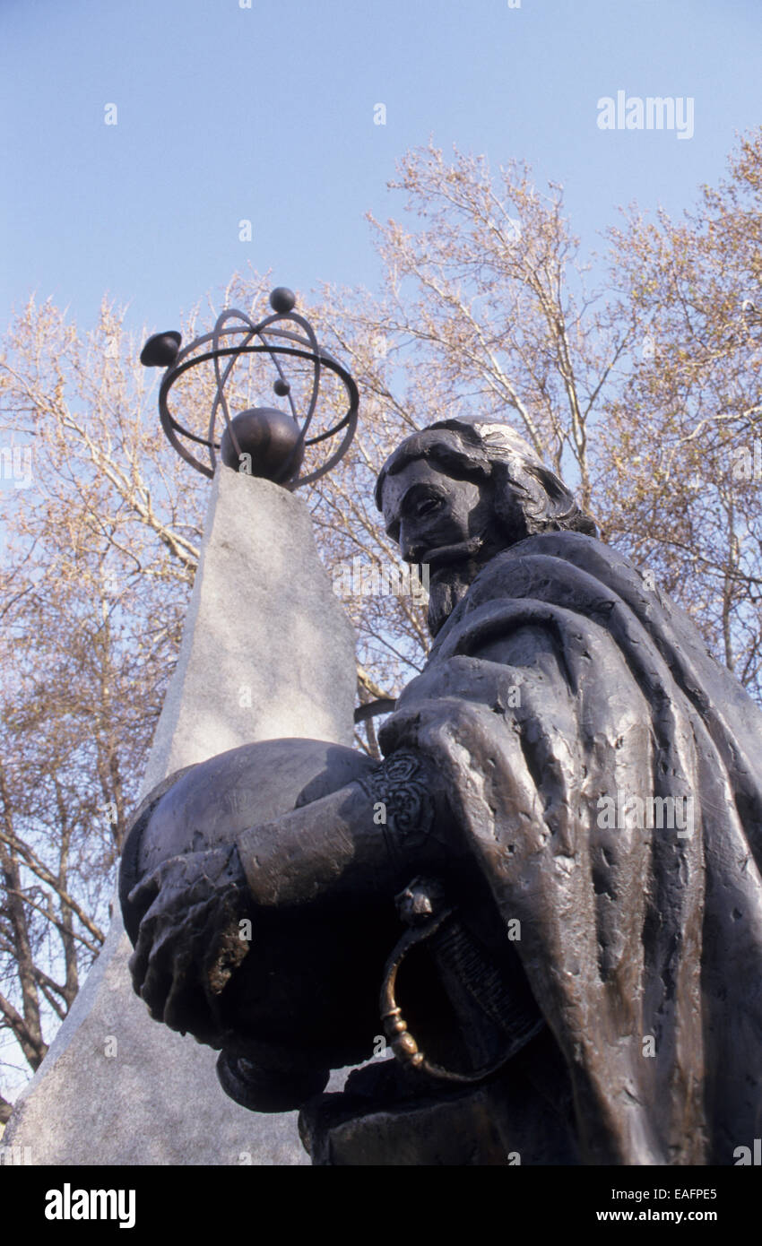 Abel tasman statue hi-res stock photography and images - Alamy
