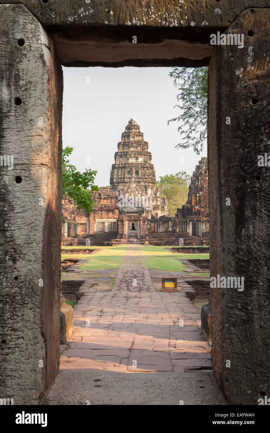 View of the central tower of Prasat Hin Phimai temple, Thailand Stock ...