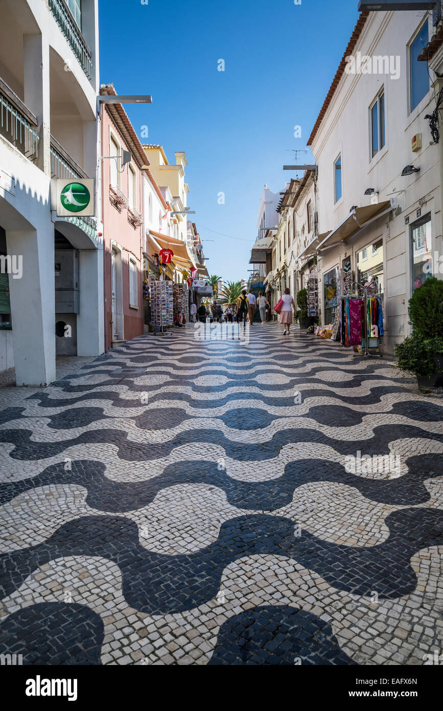 Pedestrianised street with shops and restaurants for tourists, Cascais ...