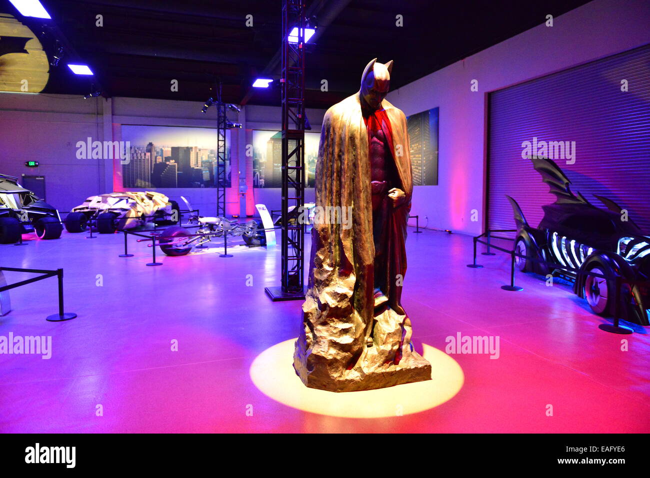 Warner bros studio los angeles hi-res stock photography and images - Alamy