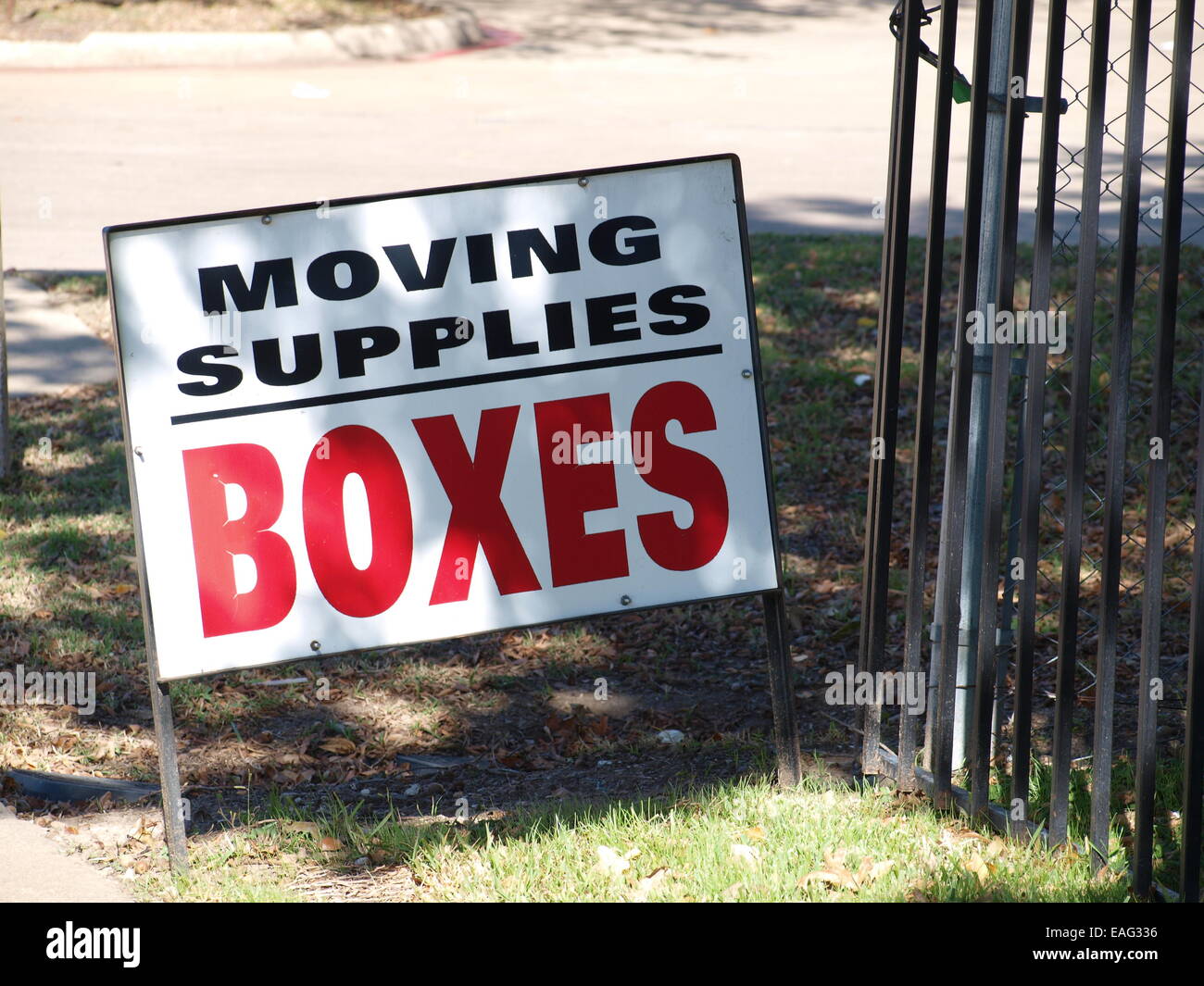 High Five Big Box and Curb Signs - OL3068270 Stock Photo - Alamy