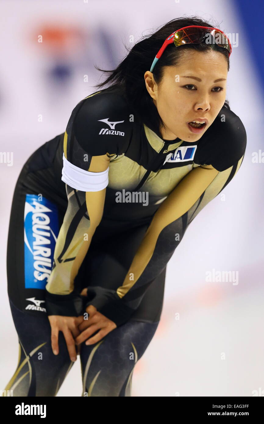 Obihiro, Japan. 14th Nov, 2014. Maki Tsuji (JPN) Speed Skating : Women's 500m DivisionA of the ...