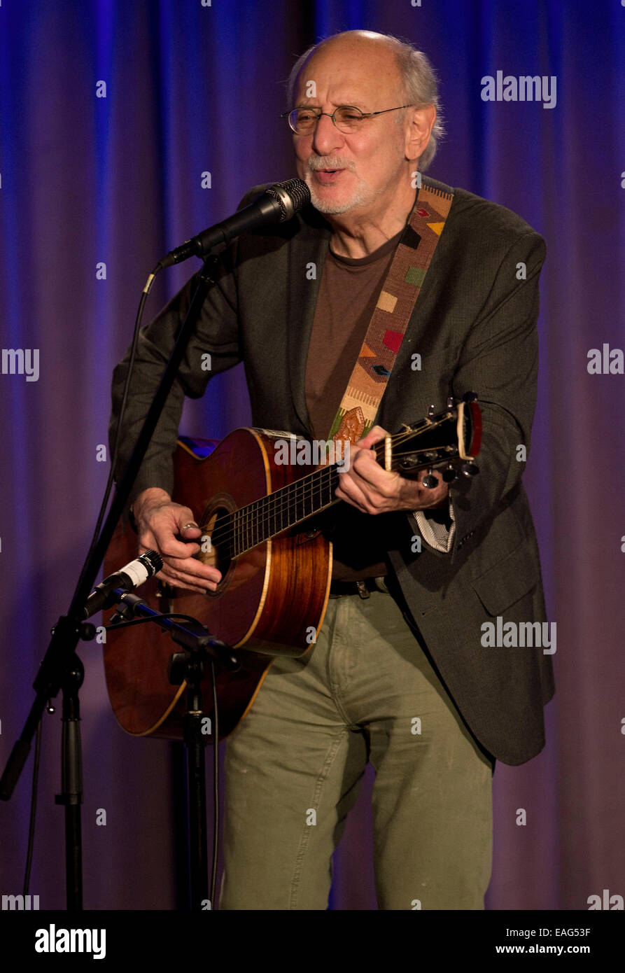 Peter Yarrow High Resolution Stock Photography and Images - Alamy