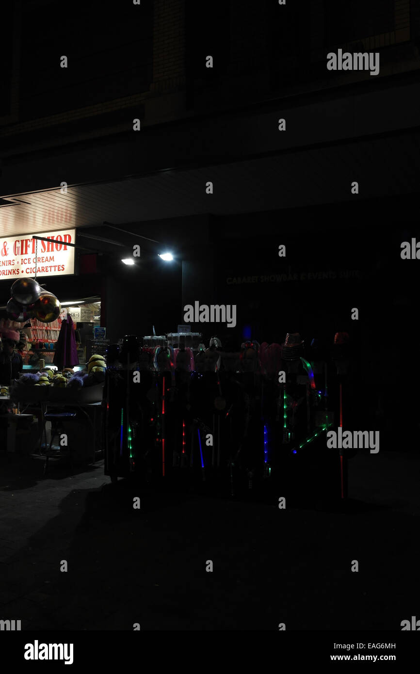 Blackpool rock shop hi-res stock photography and images - Alamy