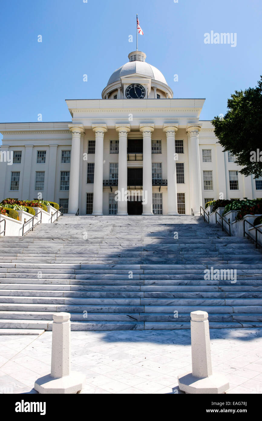 The Alabama State Capitol Building on "Goat Hill" in Montgomery Stock ...