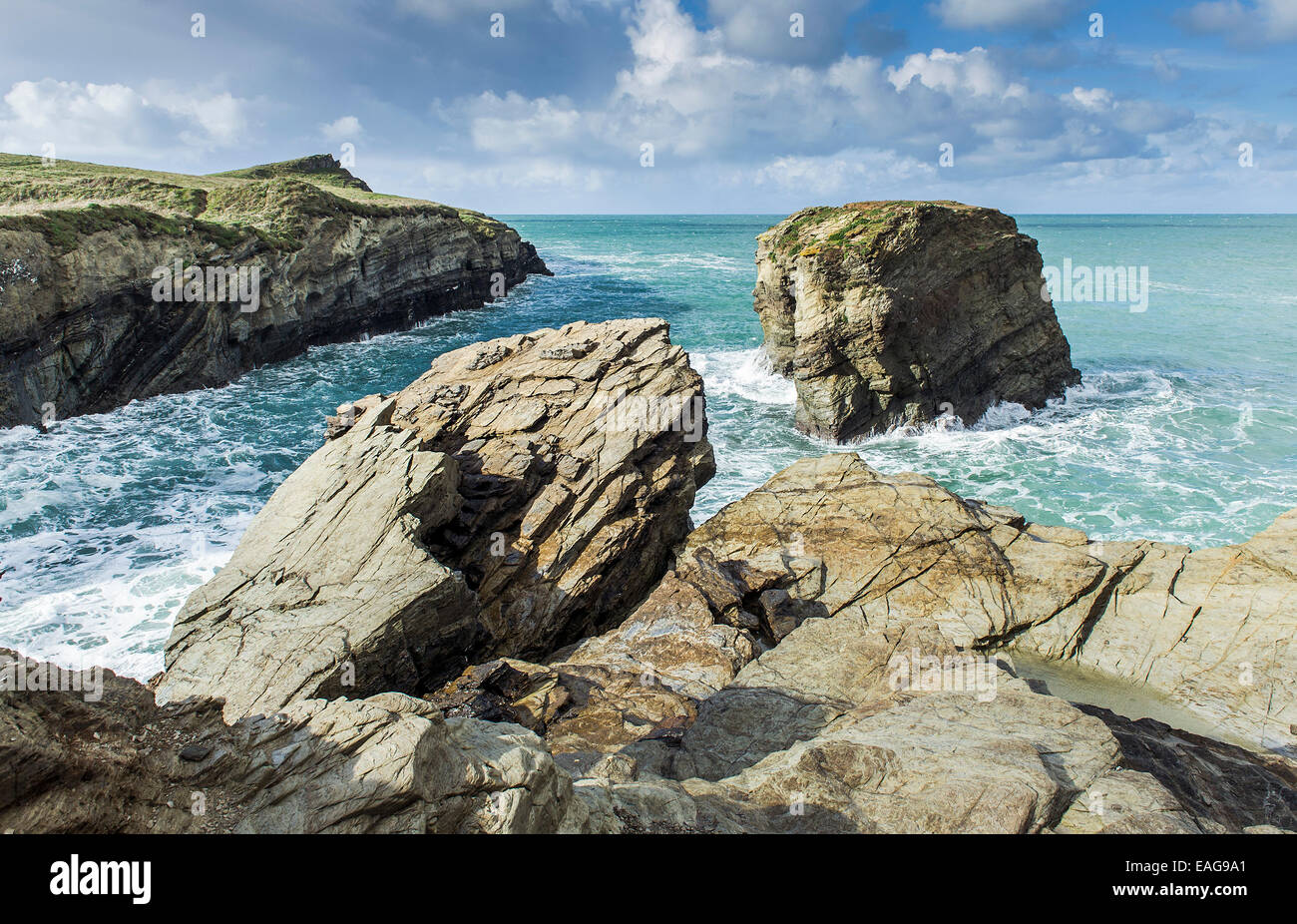 The rugged coastline of Porth Island in Newquay, Cornwall Stock Photo ...