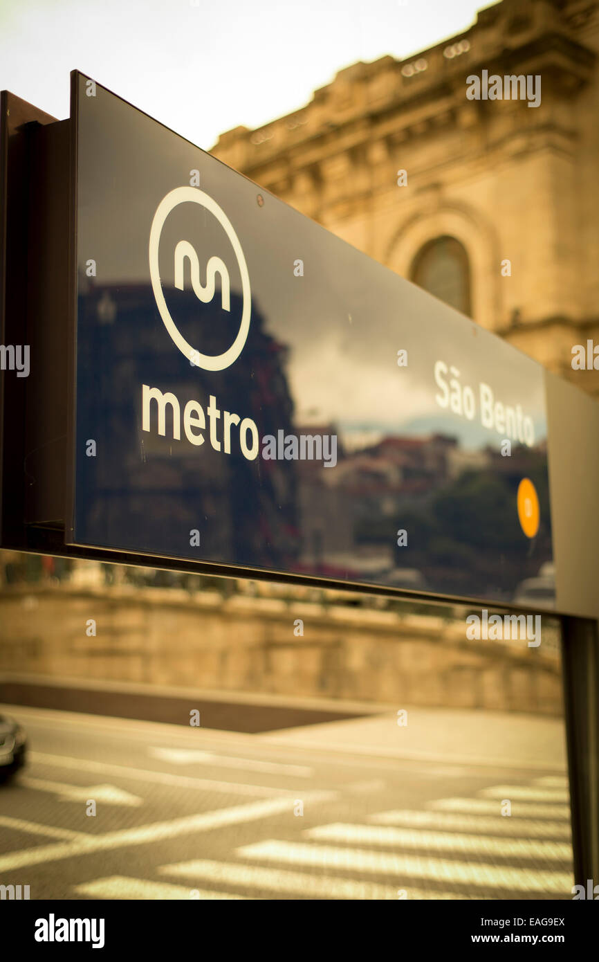 Street sign for public transporation Stock Photo - Alamy