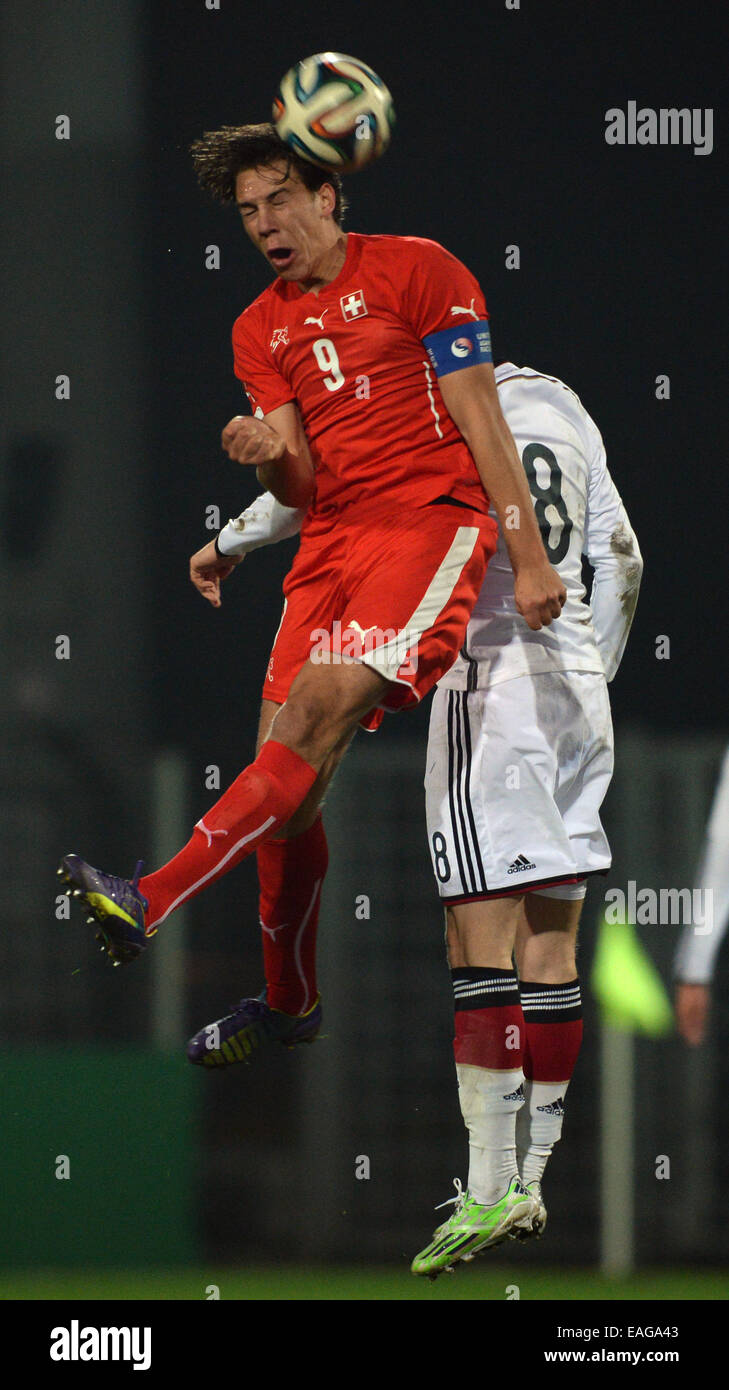 Potsdam, Germany. 14th Nov, 2014. Germany's Yannick Gerhardt (R) and ...