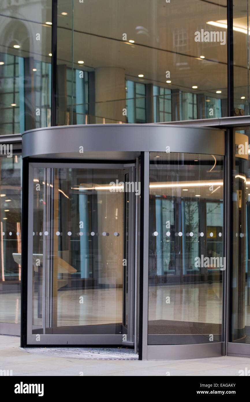 Revolving glass door entrance building hi-res stock photography and ...