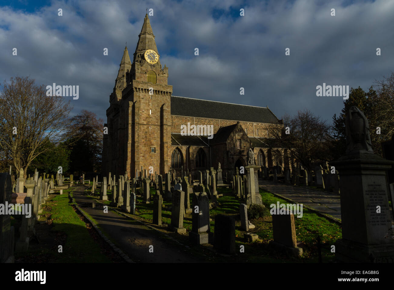St machar cathedral aberdeen hi-res stock photography and images - Alamy