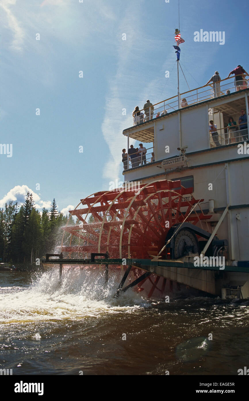 Riverboat interior design hi-res stock photography and images - Alamy
