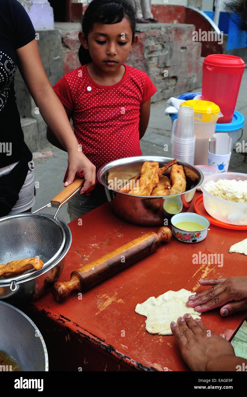 Empanada stall hi-res stock photography and images - Alamy
